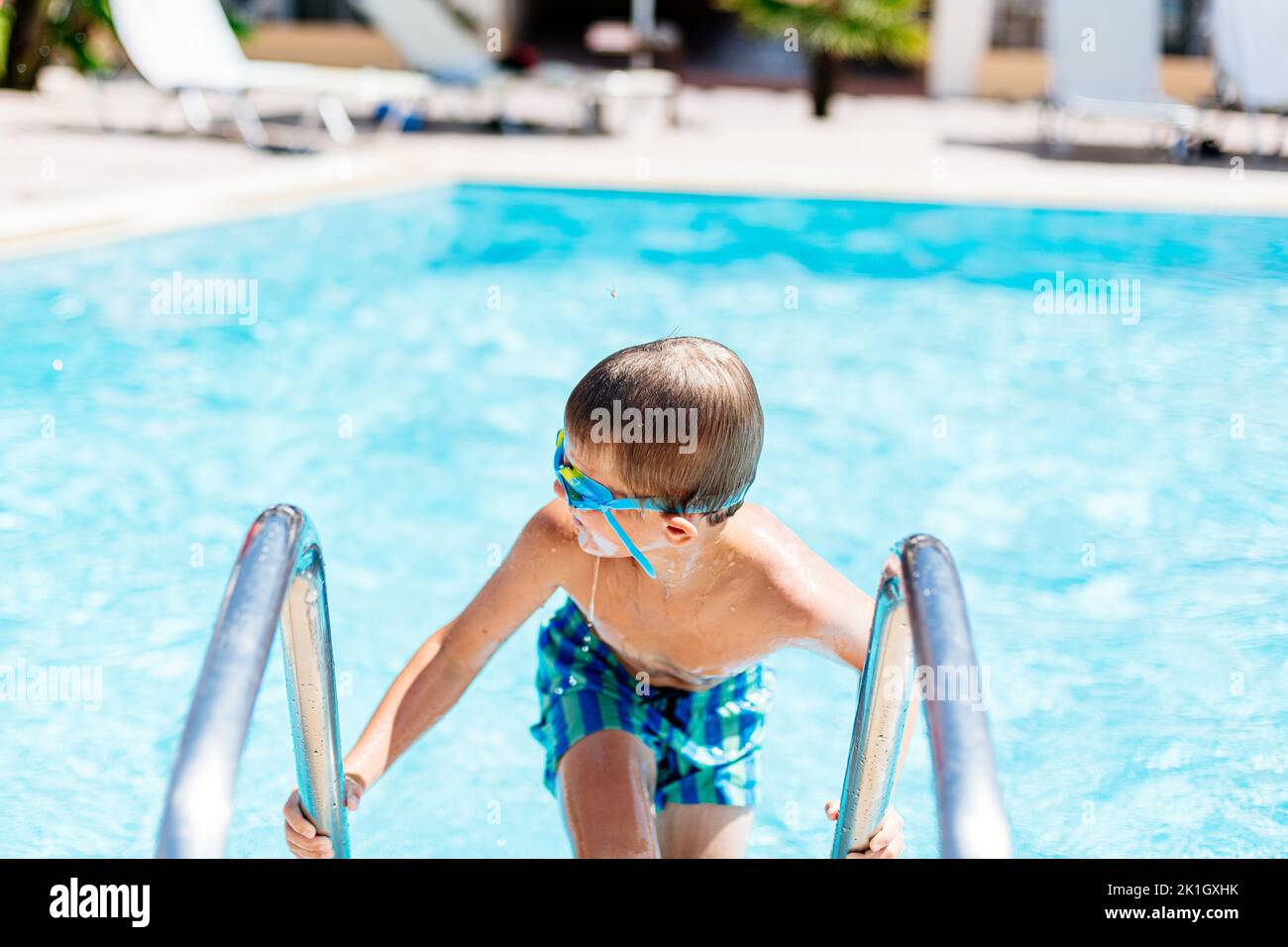 Blue goggle boy hi-res stock photography and images - Alamy