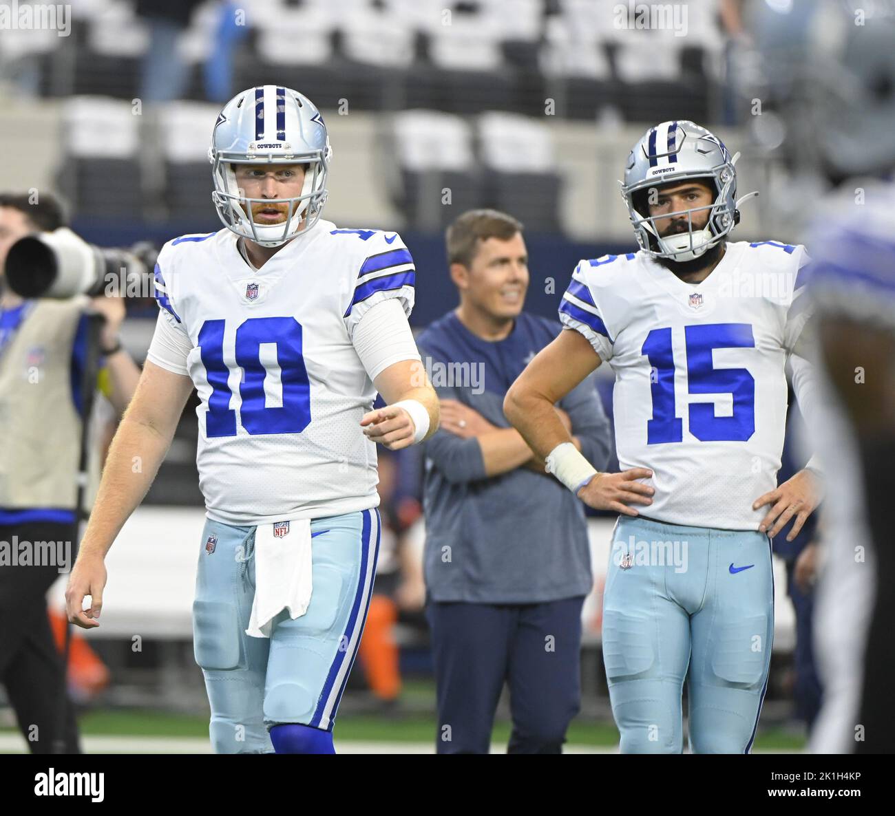 Dallas Cowboys back up quarterback Cooper Rush warms up prior to facing ...
