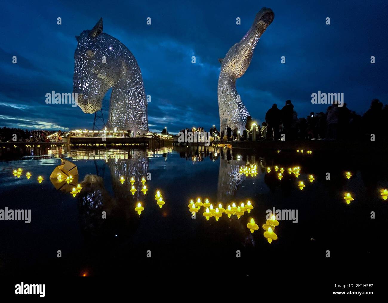 A service of reflection to honour Queen Elizabeth II at The Kelpies in ...