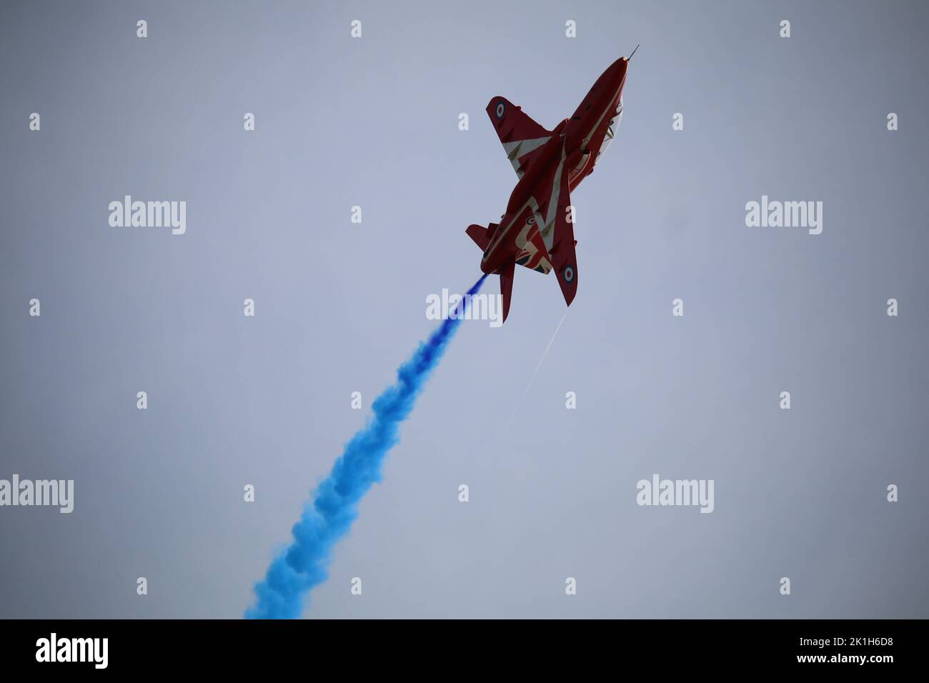 Wing Walker Stunt Plane Stock Photo - Alamy