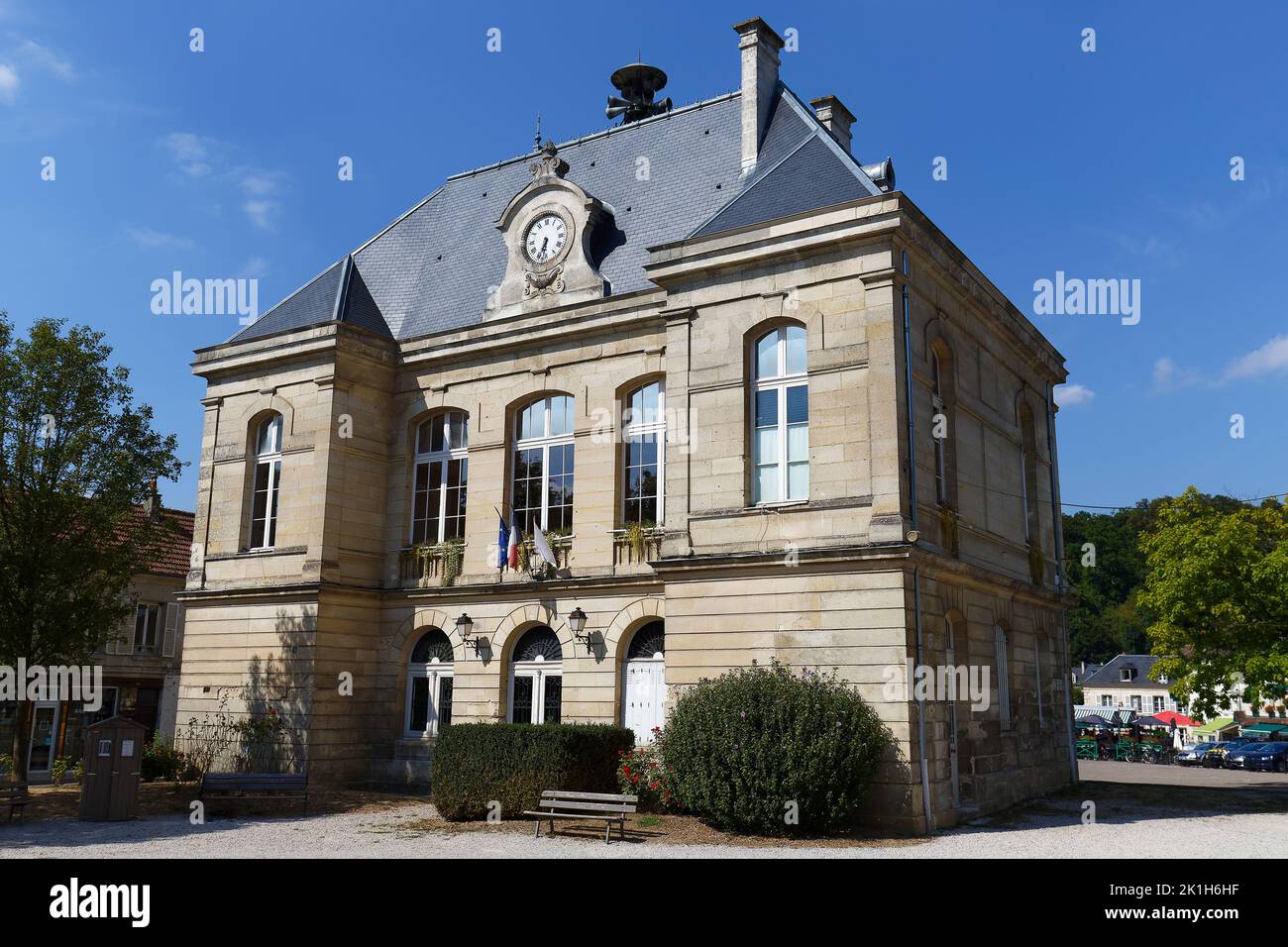 The Pierrefonds Town Hall with its clock and the warning siren on the ...