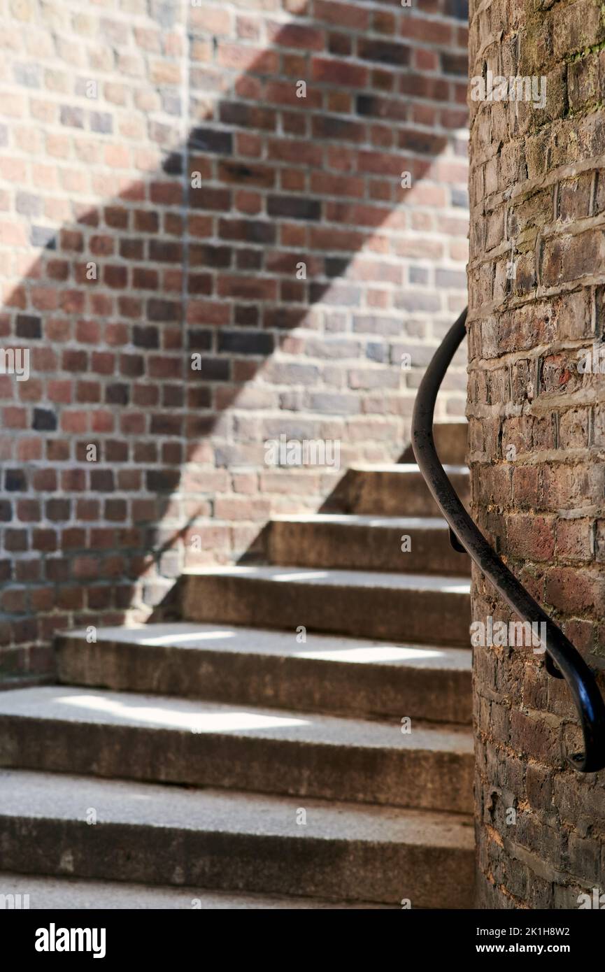 Outside steps and handrail hi-res stock photography and images - Alamy