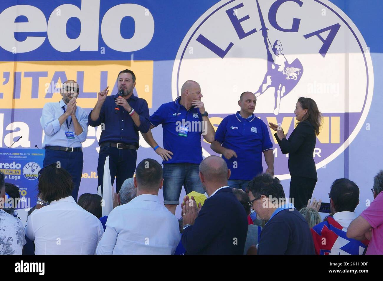 Lombardia, Italy. 18th Sep, 2022. Matteo Salvini talks to Lega's ...