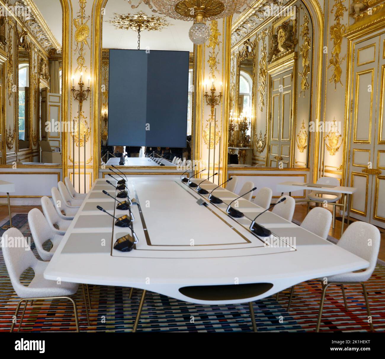 Ministers room hi-res stock photography and images - Alamy