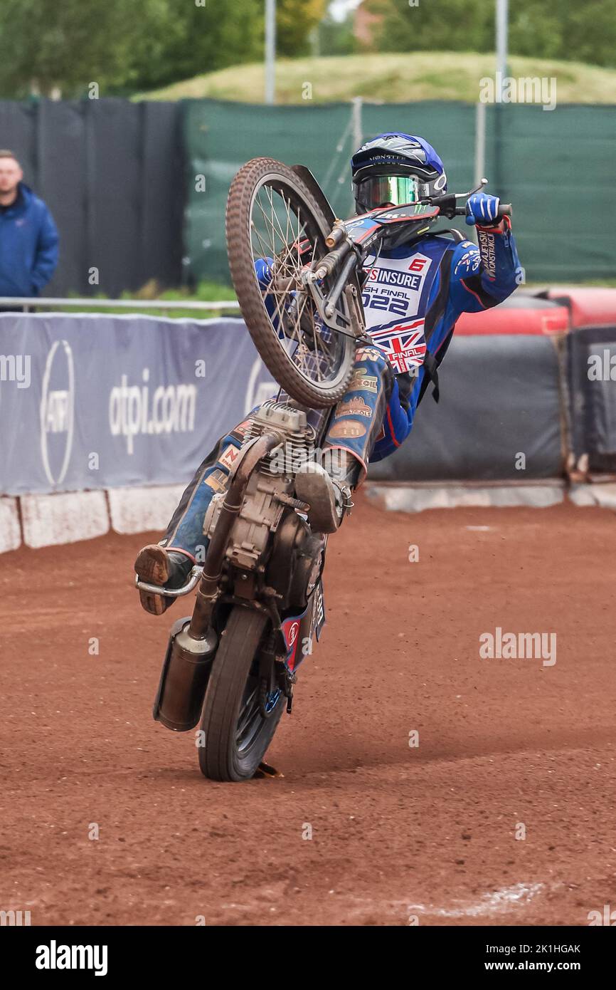 Daniel Bewley with the trophy. 2022 British speedway Champion. British ...