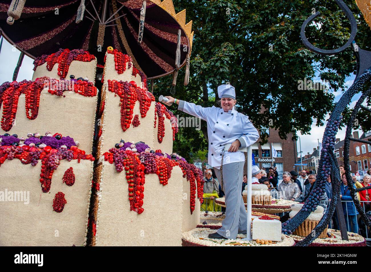 Tiel, Netherlands. 17th Sep, 2022. A woman is seen baking over one of ...