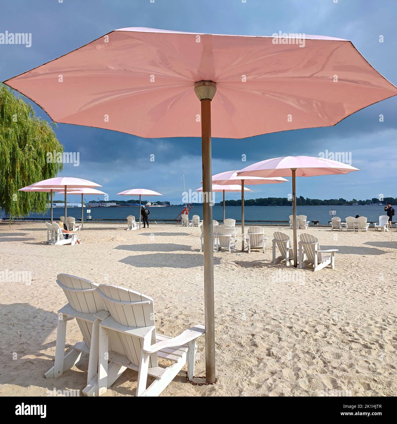 Sunny scenery tranquil tourist beach hi-res stock photography and ...