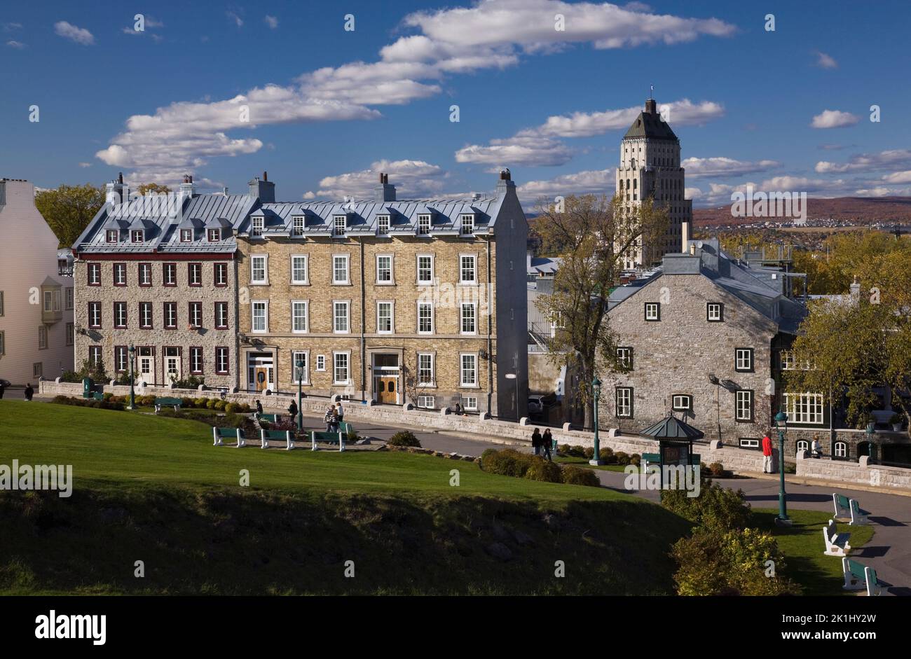 Grey colored buildings hi-res stock photography and images - Alamy