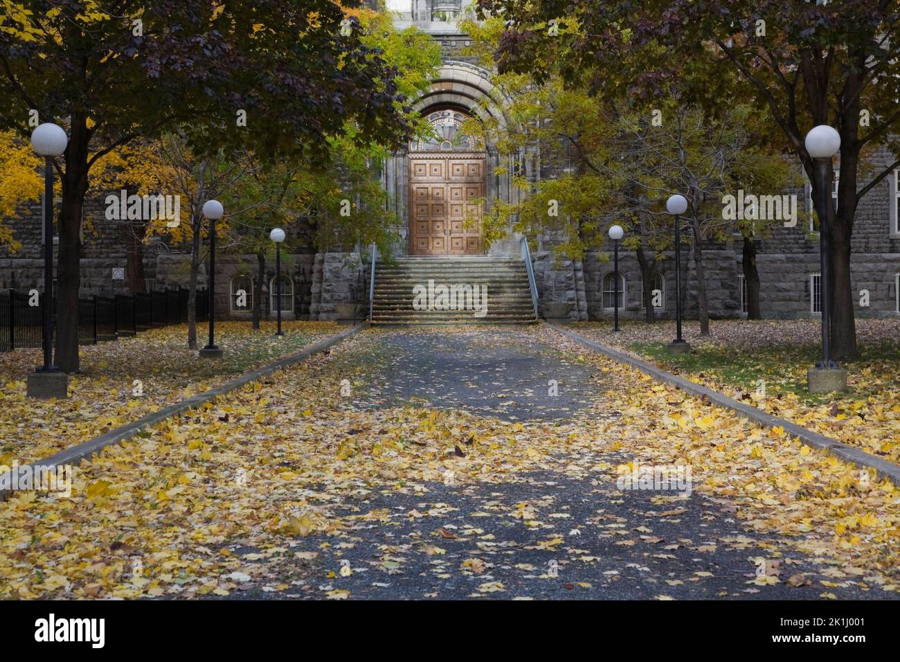 Montreal quebec canada grey nuns hi-res stock photography and images ...