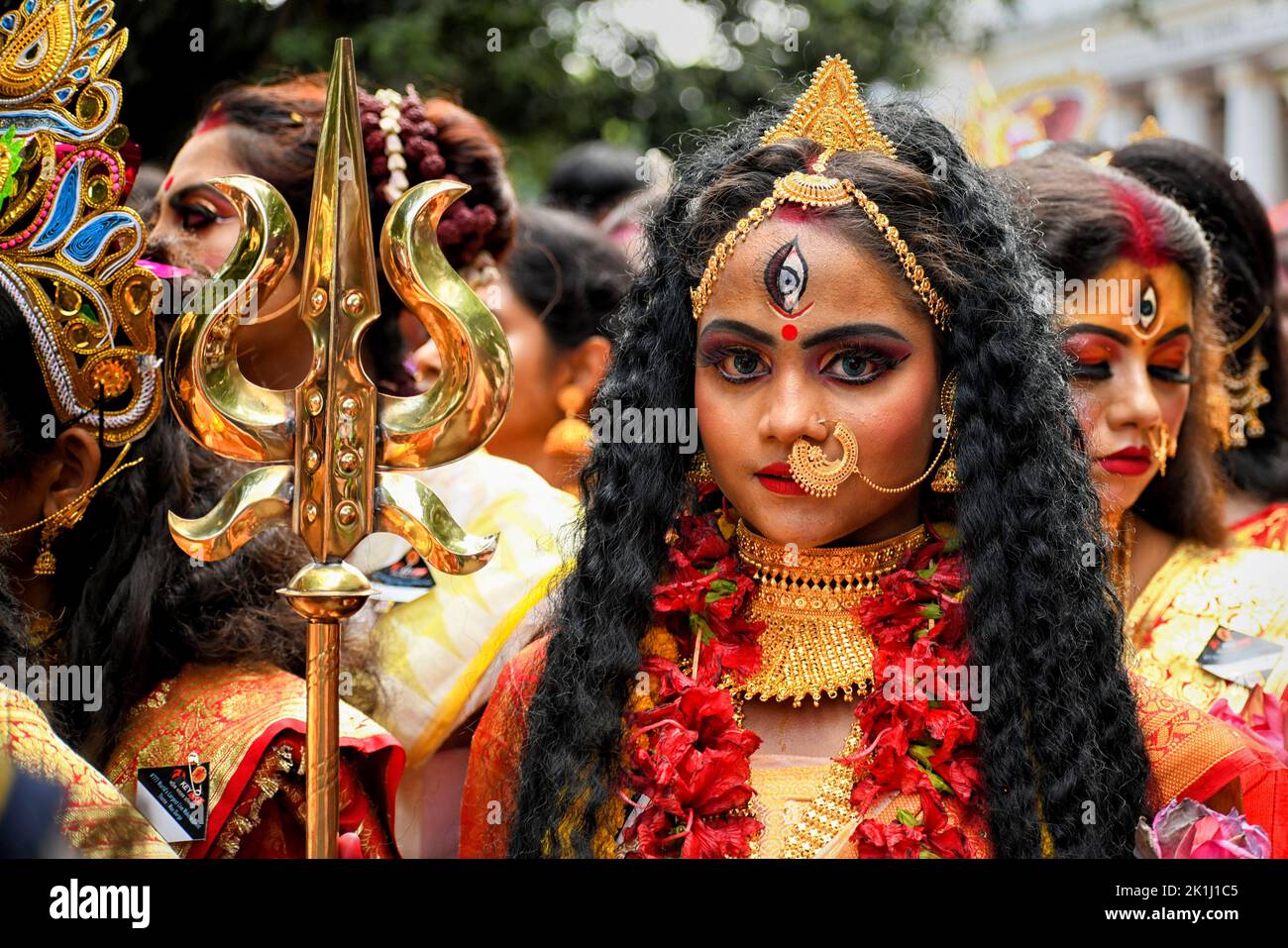 Kolkata, India. 18th Sep, 2022. A model dressed as Hindu deity Durga ...