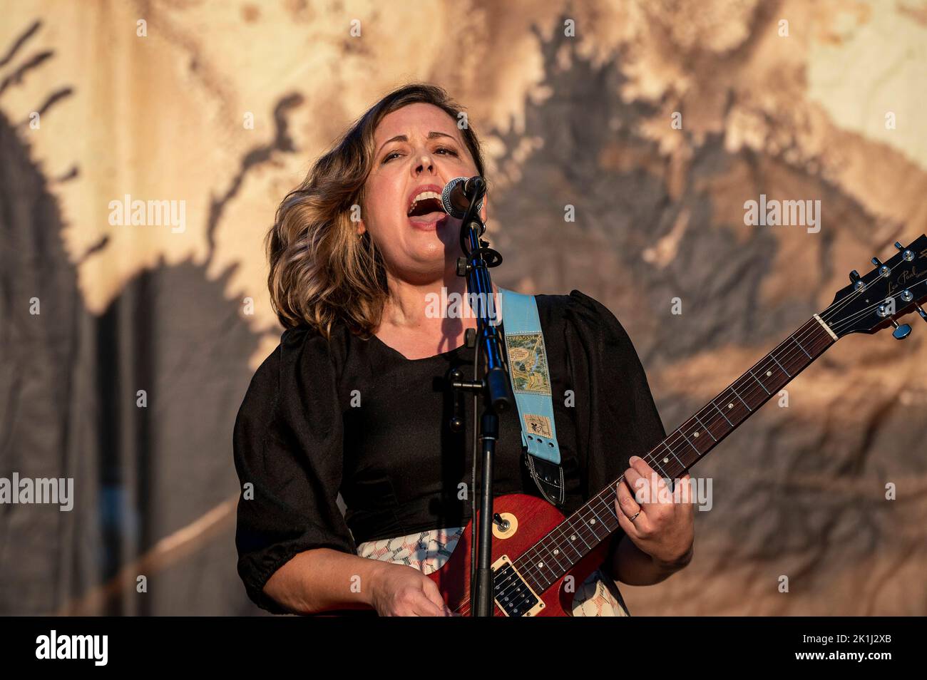 Chicago, USA. 18th Sep, 2022. Corin Tucker of Sleater-Kinney performs ...