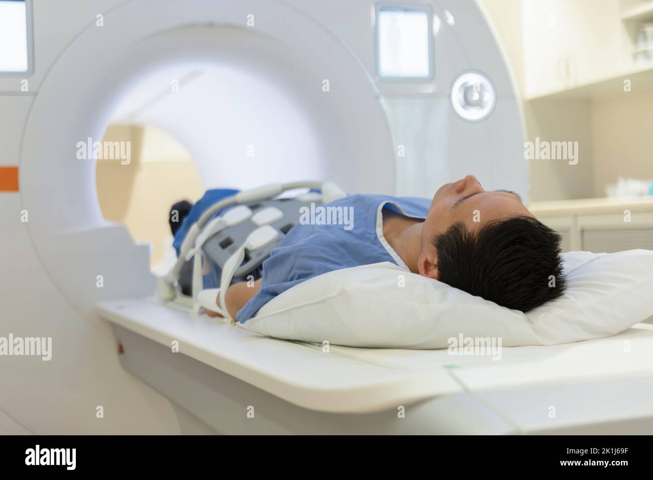 In patient procedure hi-res stock photography and images - Alamy