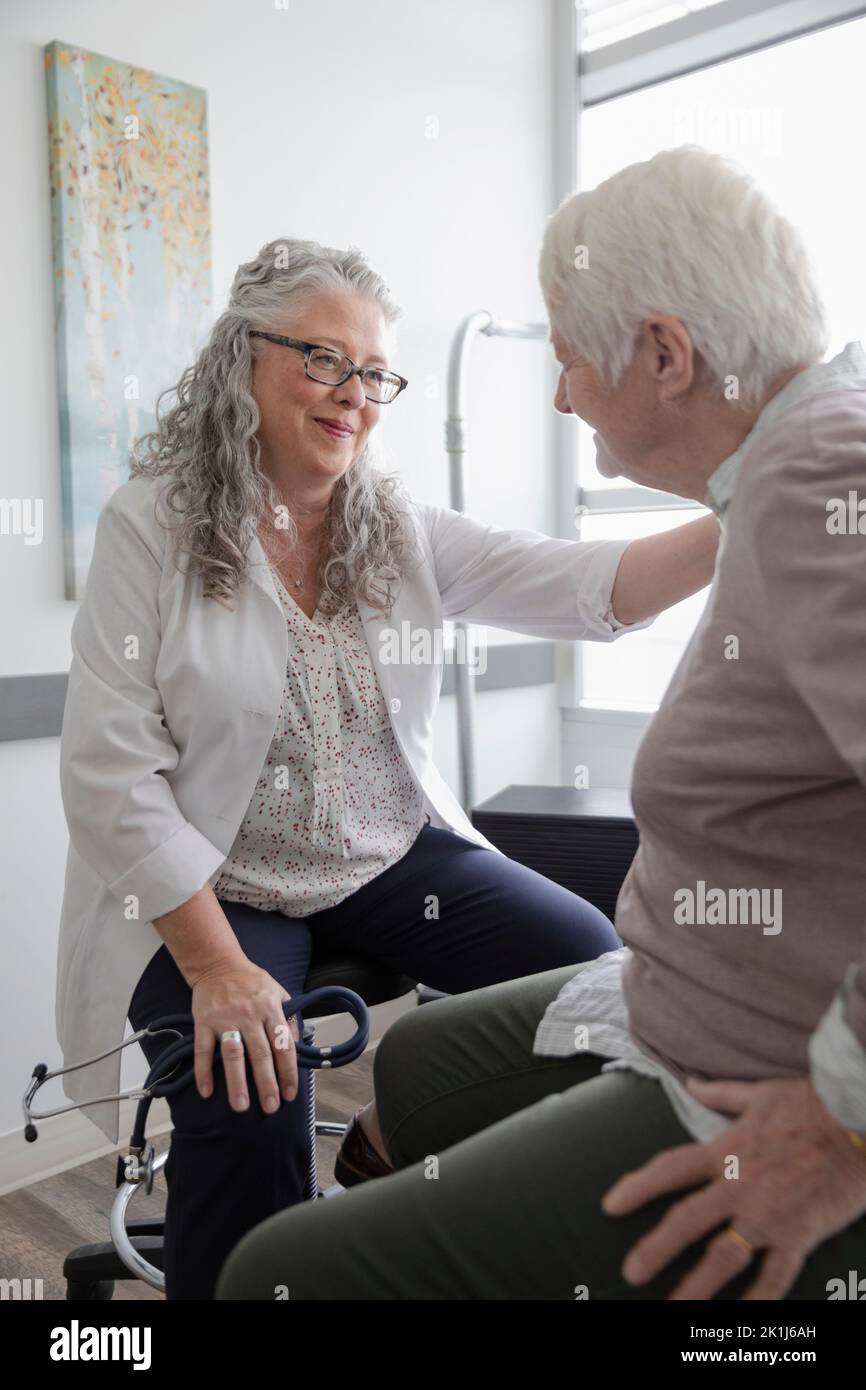50s woman doctor hi-res stock photography and images - Alamy