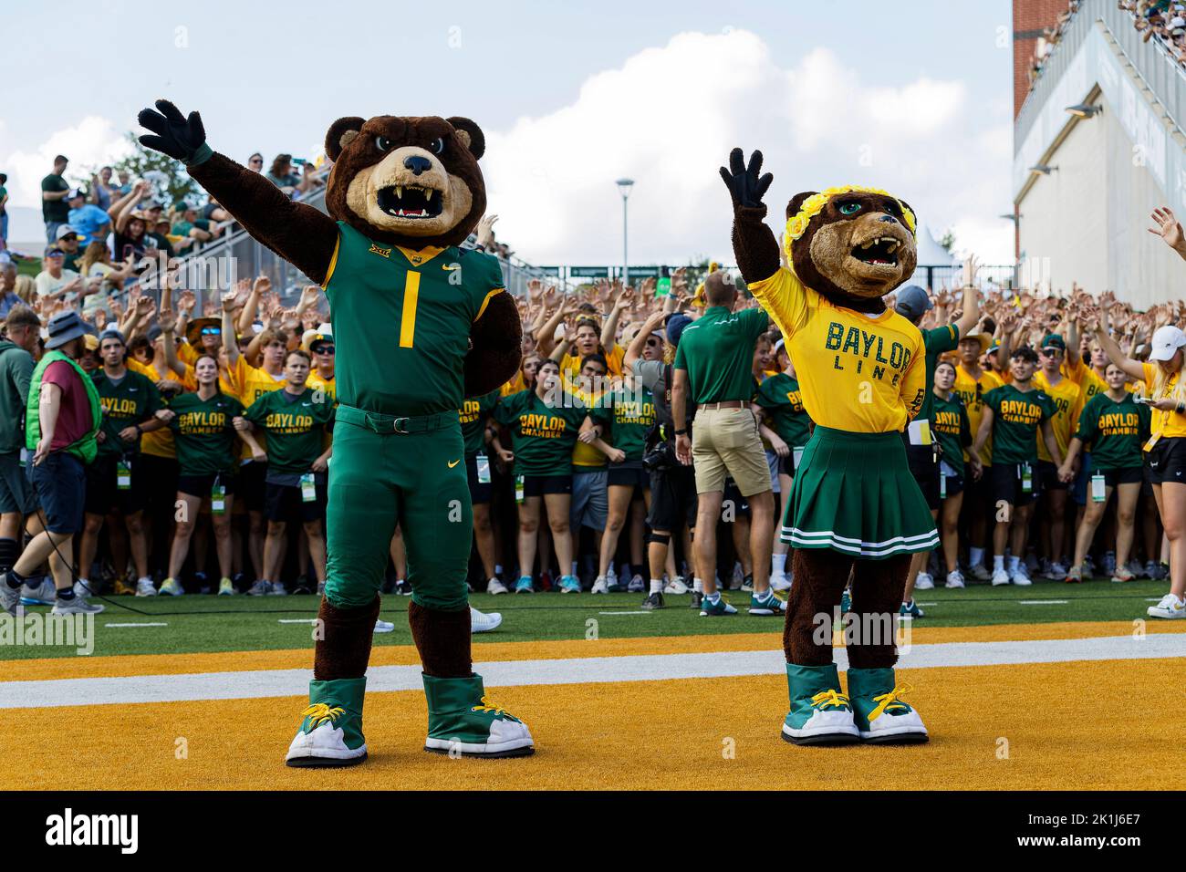 Baylor Bear mascots Bruiser & Marigold stand in front of the Baylor ...