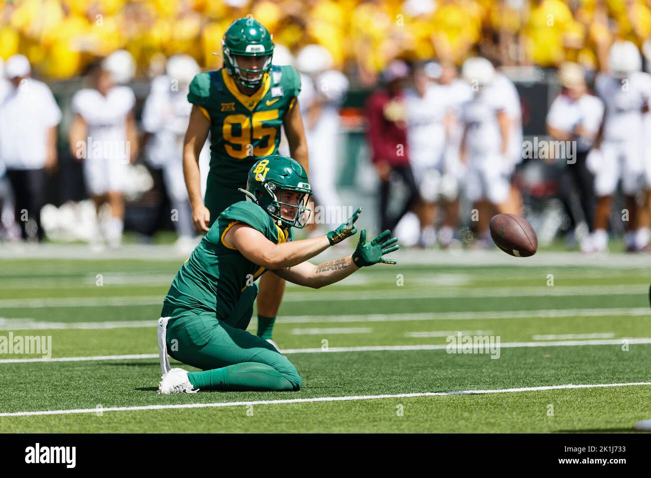 Power snap hi-res stock photography and images - Alamy