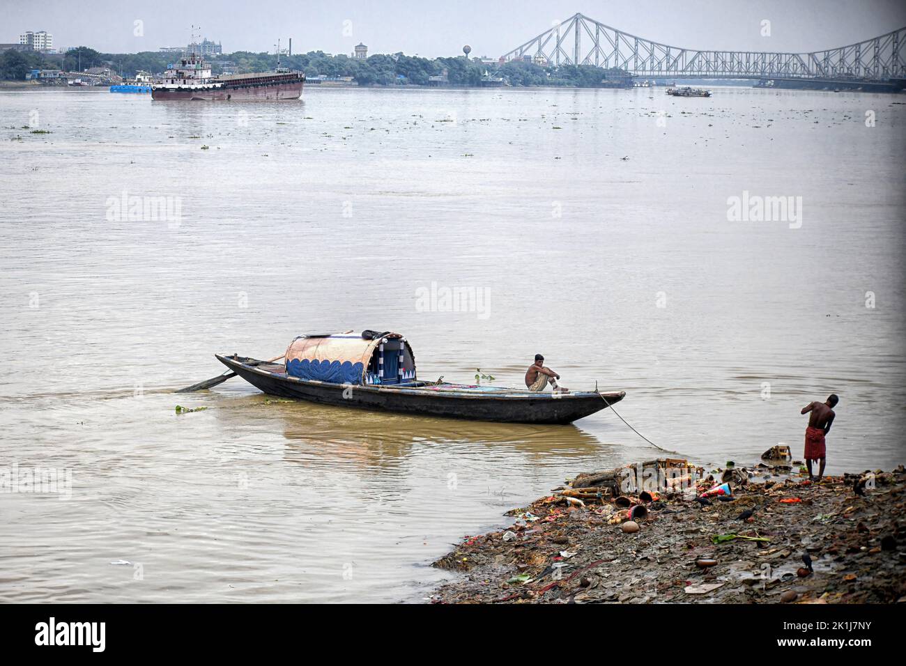 Kolkata, India. 18th Sep, 2022. A view of the River Ganges from Prinsep ...
