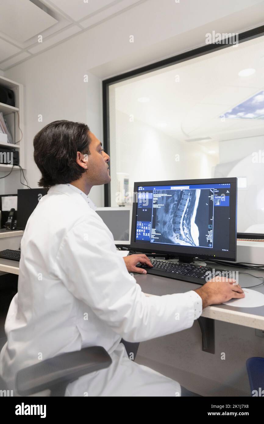 Computer imaging hi-res stock photography and images - Alamy