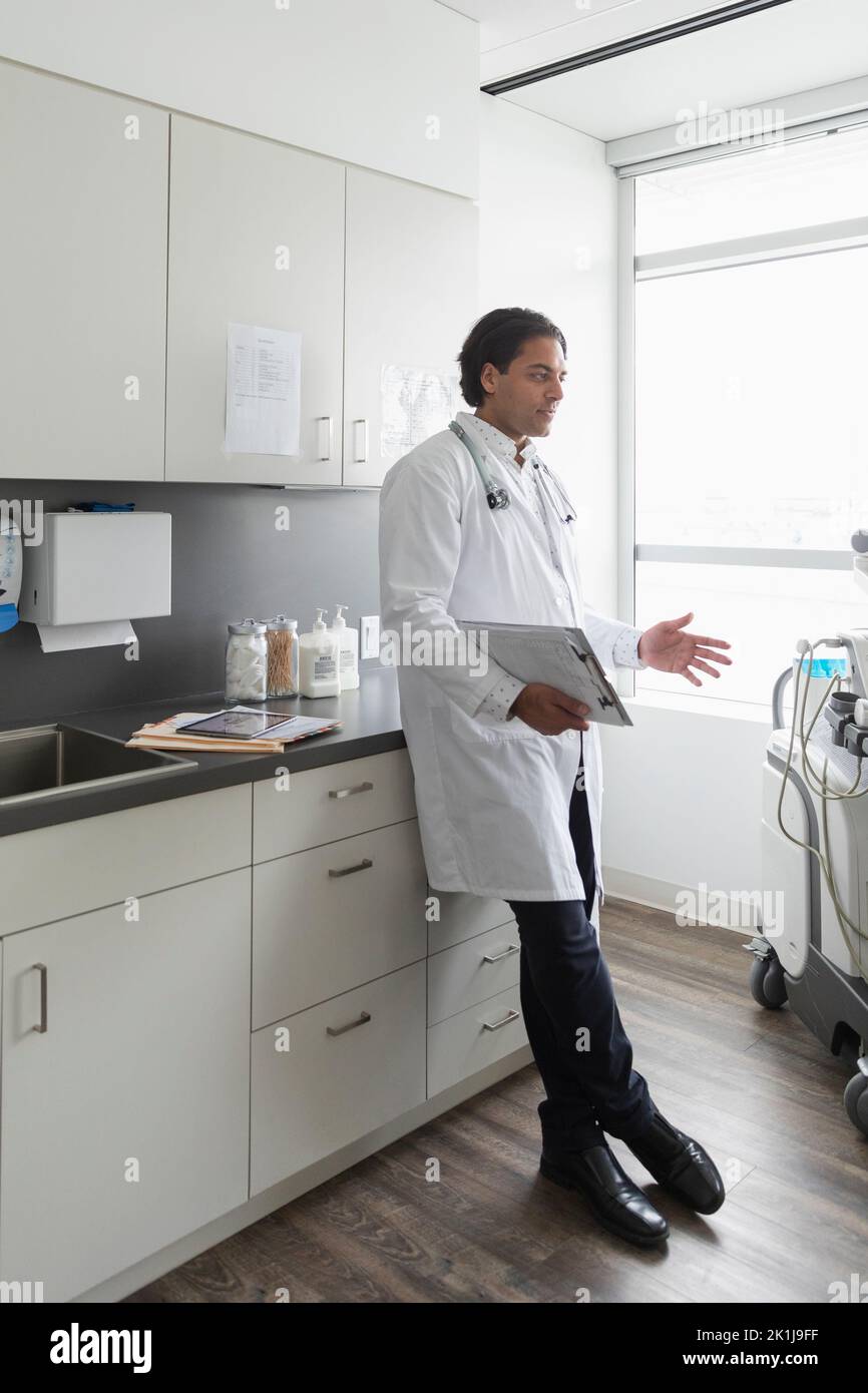 An explanation of her hi-res stock photography and images - Alamy