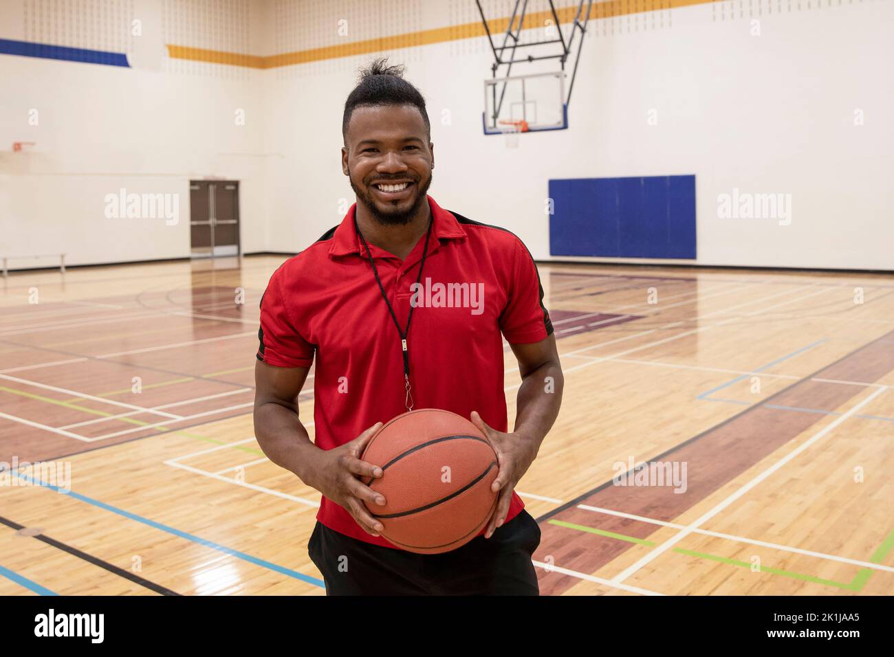 Exercise in gymnasium hi-res stock photography and images - Alamy