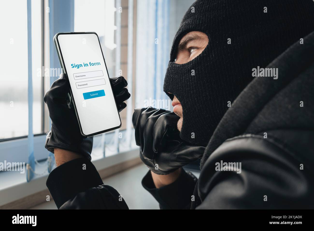 Smartphone password hi-res stock photography and images - Alamy