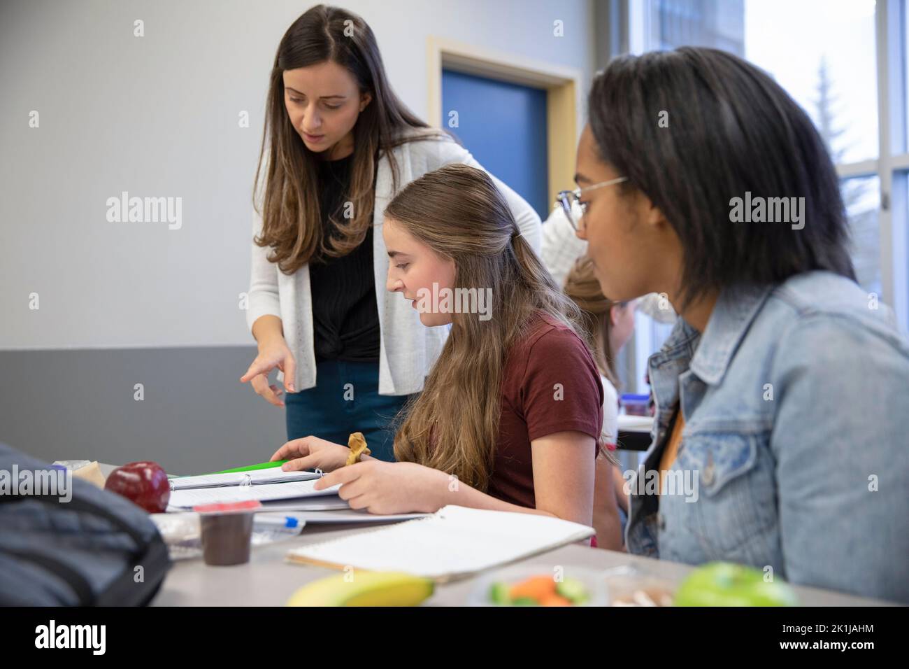 Cafeteria teacher hi-res stock photography and images - Alamy