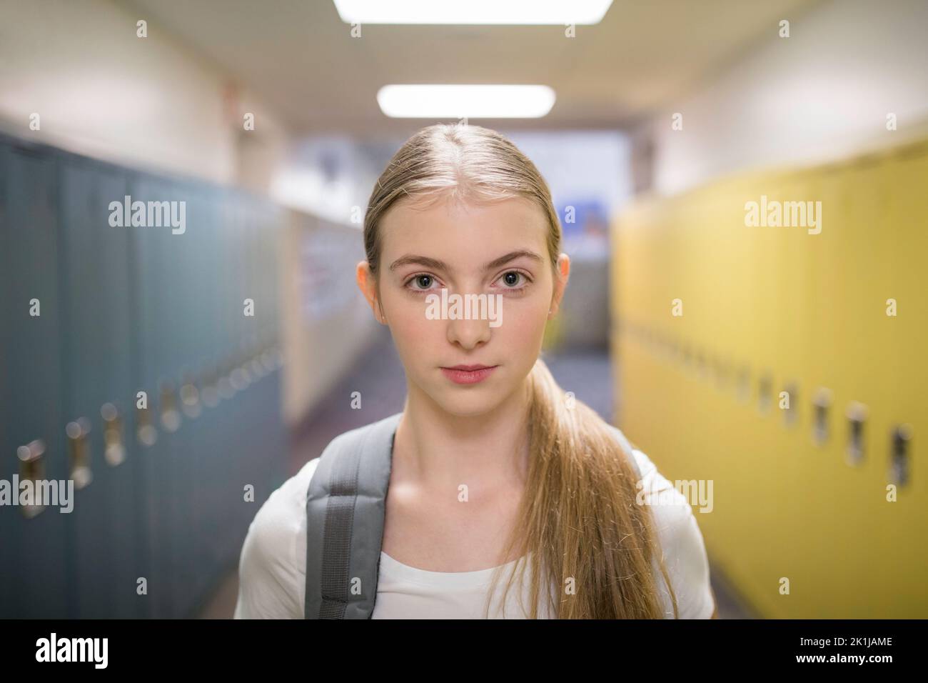Junior high school girls portrait hi-res stock photography and images ...