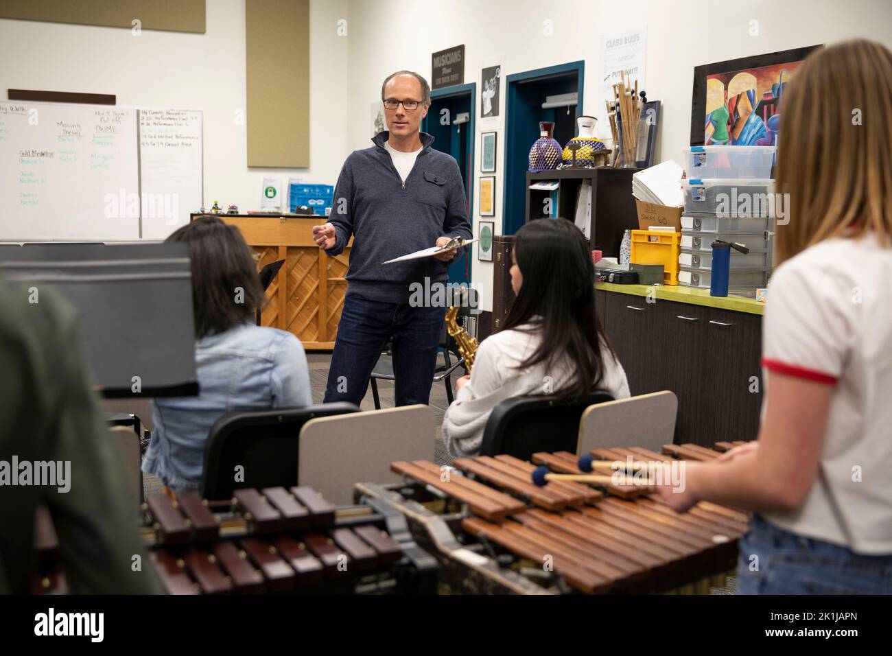 Junior class hi-res stock photography and images - Alamy