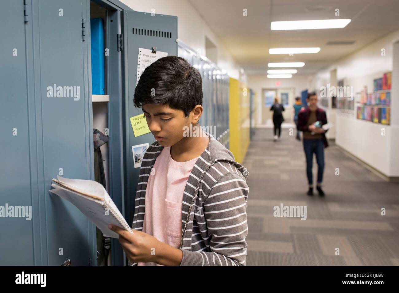 Tween boy locker hi-res stock photography and images - Alamy