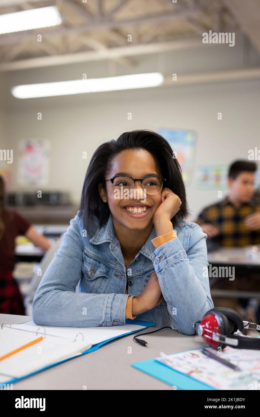 African american junior high girl hi-res stock photography and images ...