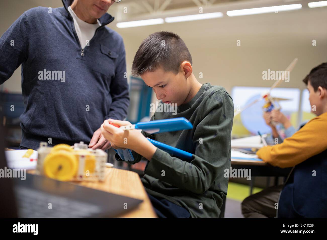 Science project model hi-res stock photography and images - Alamy