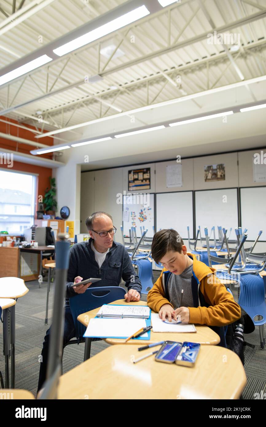 Math student solving problem hi-res stock photography and images - Alamy