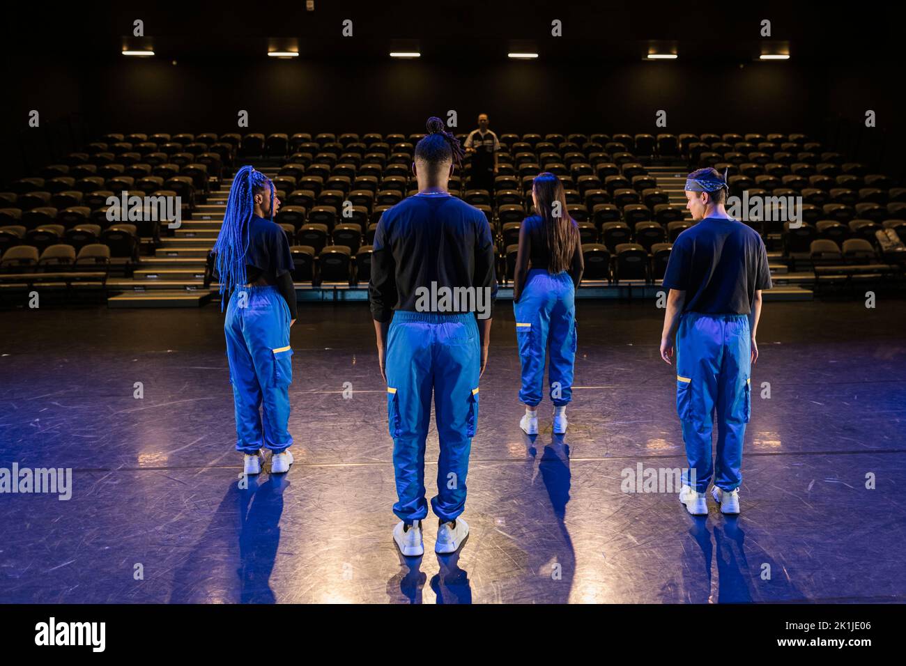 Standing on stage rear view hi-res stock photography and images - Alamy