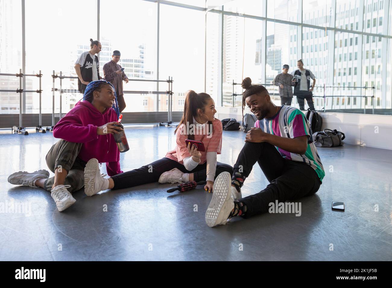 Asian men using mobile phones hi-res stock photography and images - Alamy