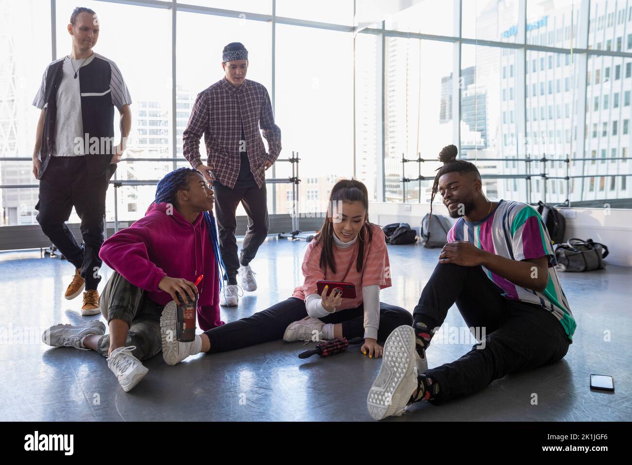 Hop out hi-res stock photography and images - Alamy