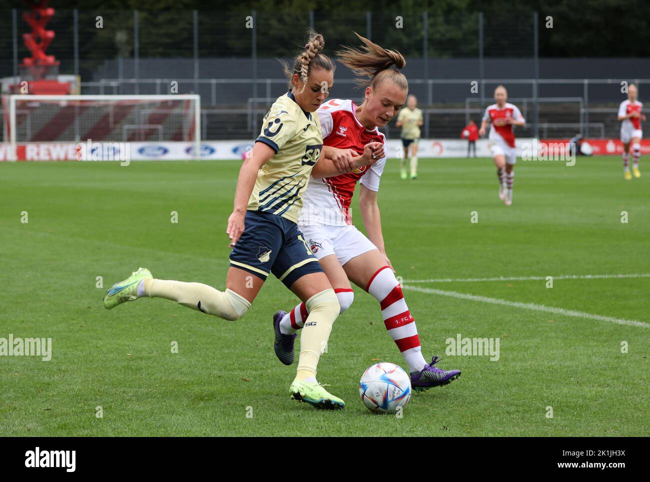 Cologne, Germany. 19th Sep, 2022. Flyeralarm Frauen Bundesliga ...