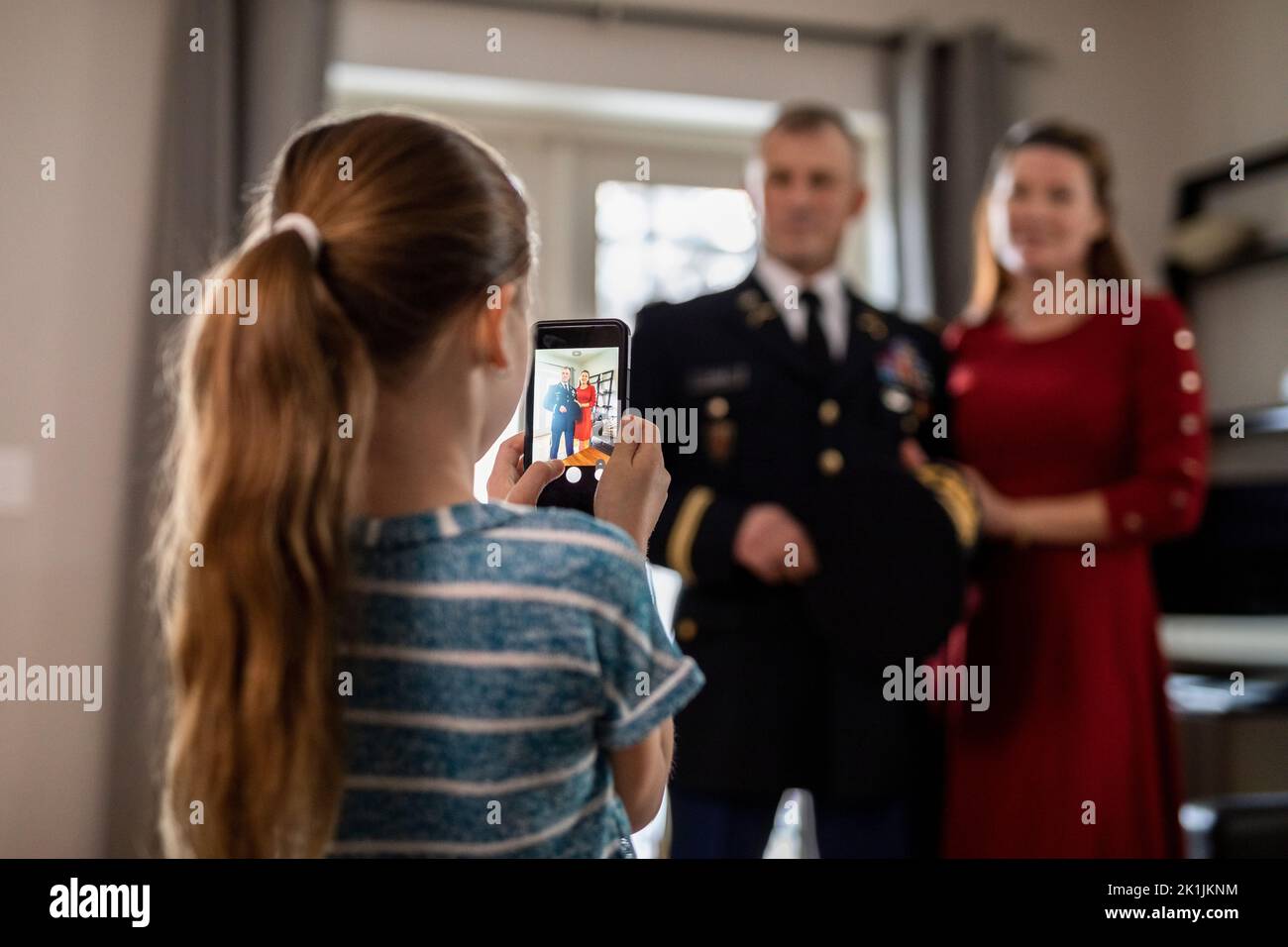 Smart dress uniform hi-res stock photography and images - Alamy