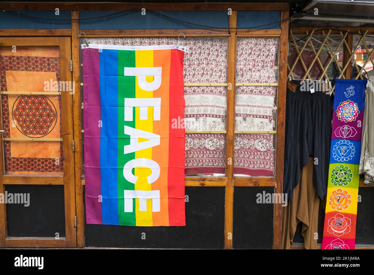 Flag of peace hi-res stock photography and images - Alamy
