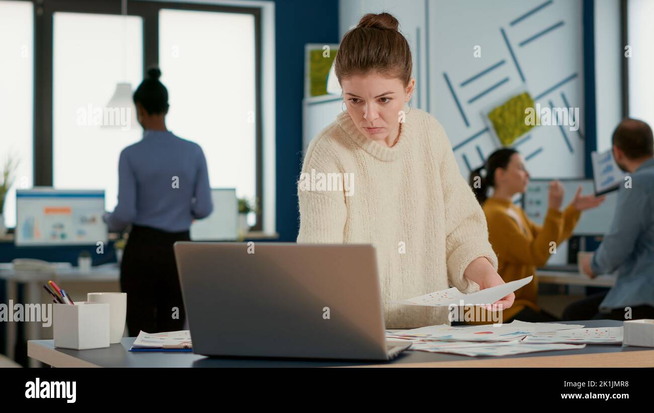 Sorting through papers hi-res stock photography and images - Alamy