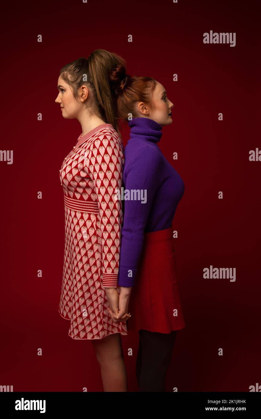 Back view beautiful teen girl hi-res stock photography and images - Alamy