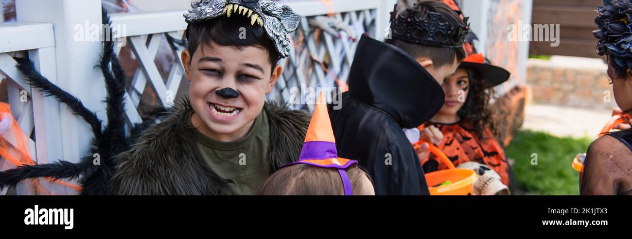 Preteen boy in fall hi-res stock photography and images - Alamy