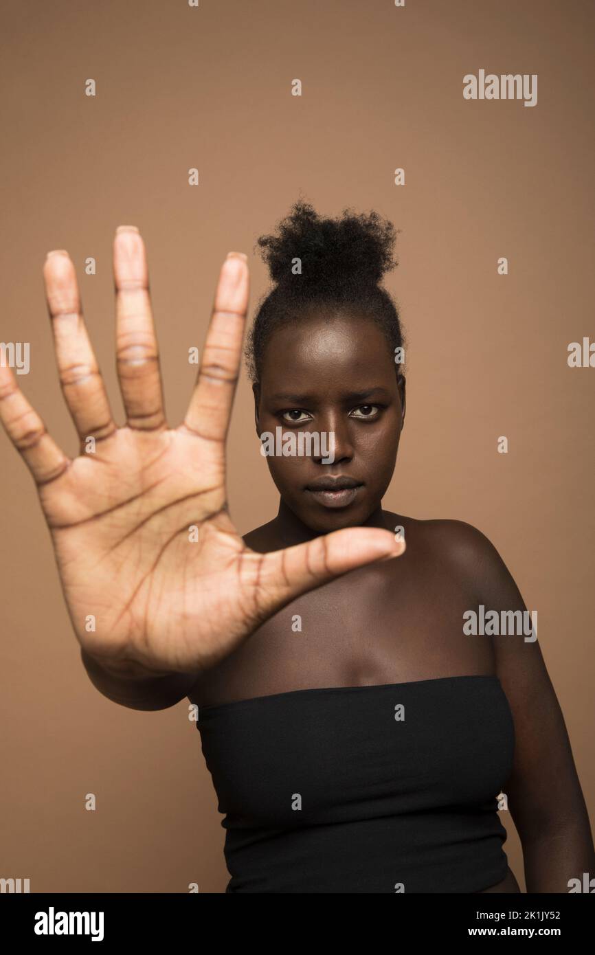 Stop hand hi-res stock photography and images - Alamy