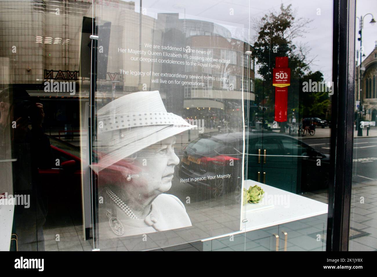 shop window displays and closed signs in muswell hill on 19th september ...
