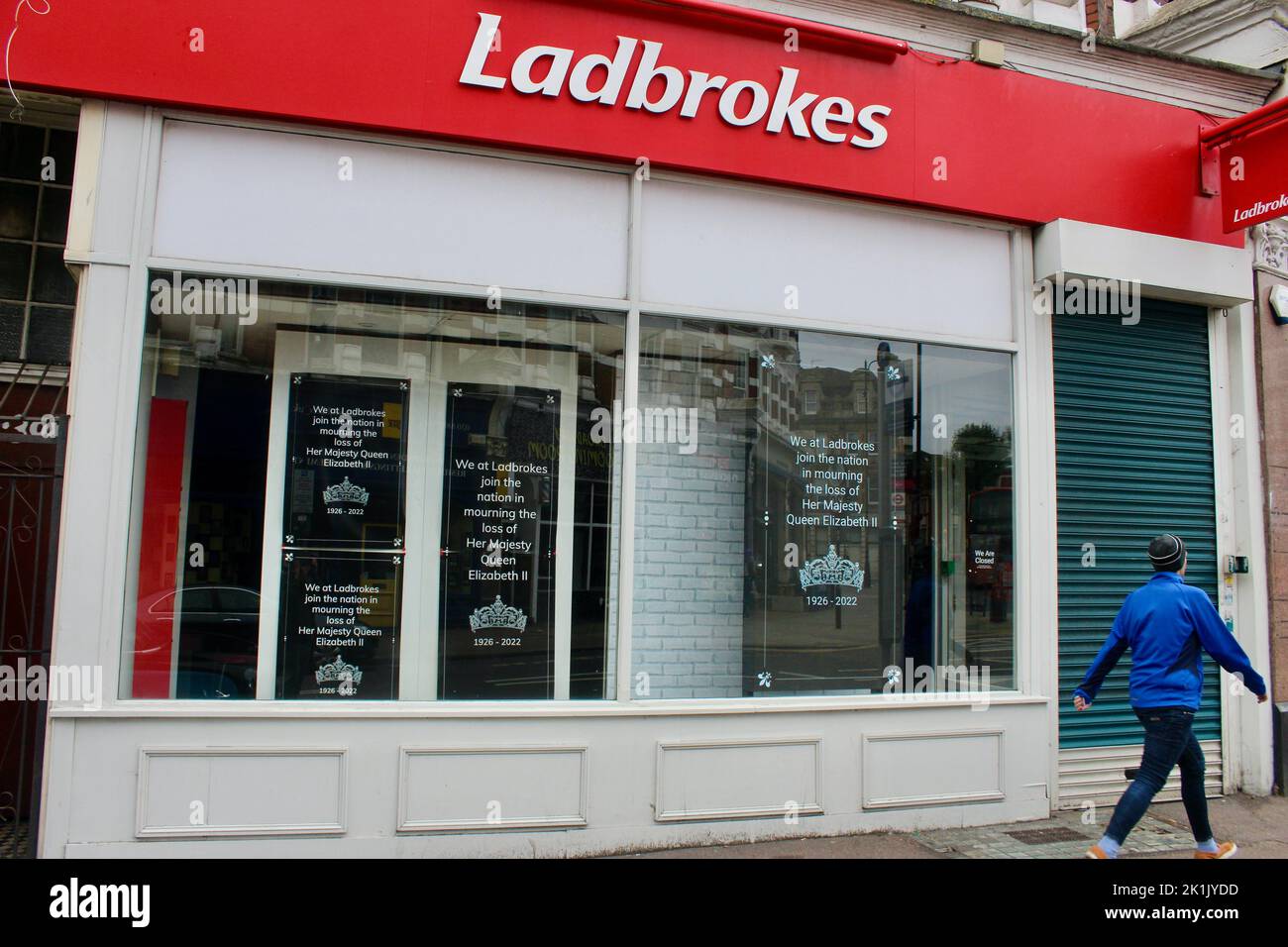 ladbrokes shop window displays and closed signs in muswell hill on 19th ...