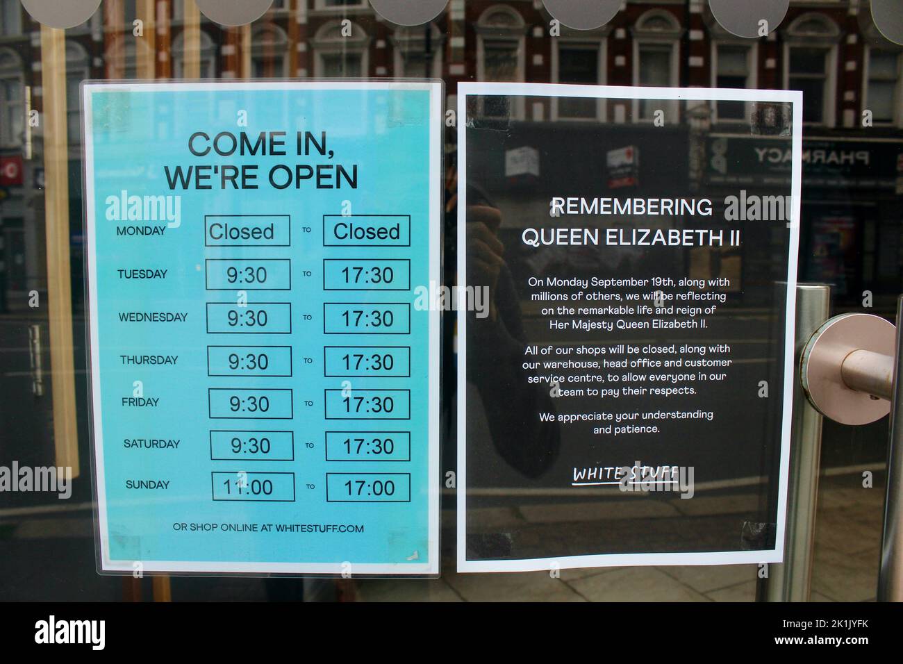 shop window displays and closed signs in muswell hill on 19th september ...