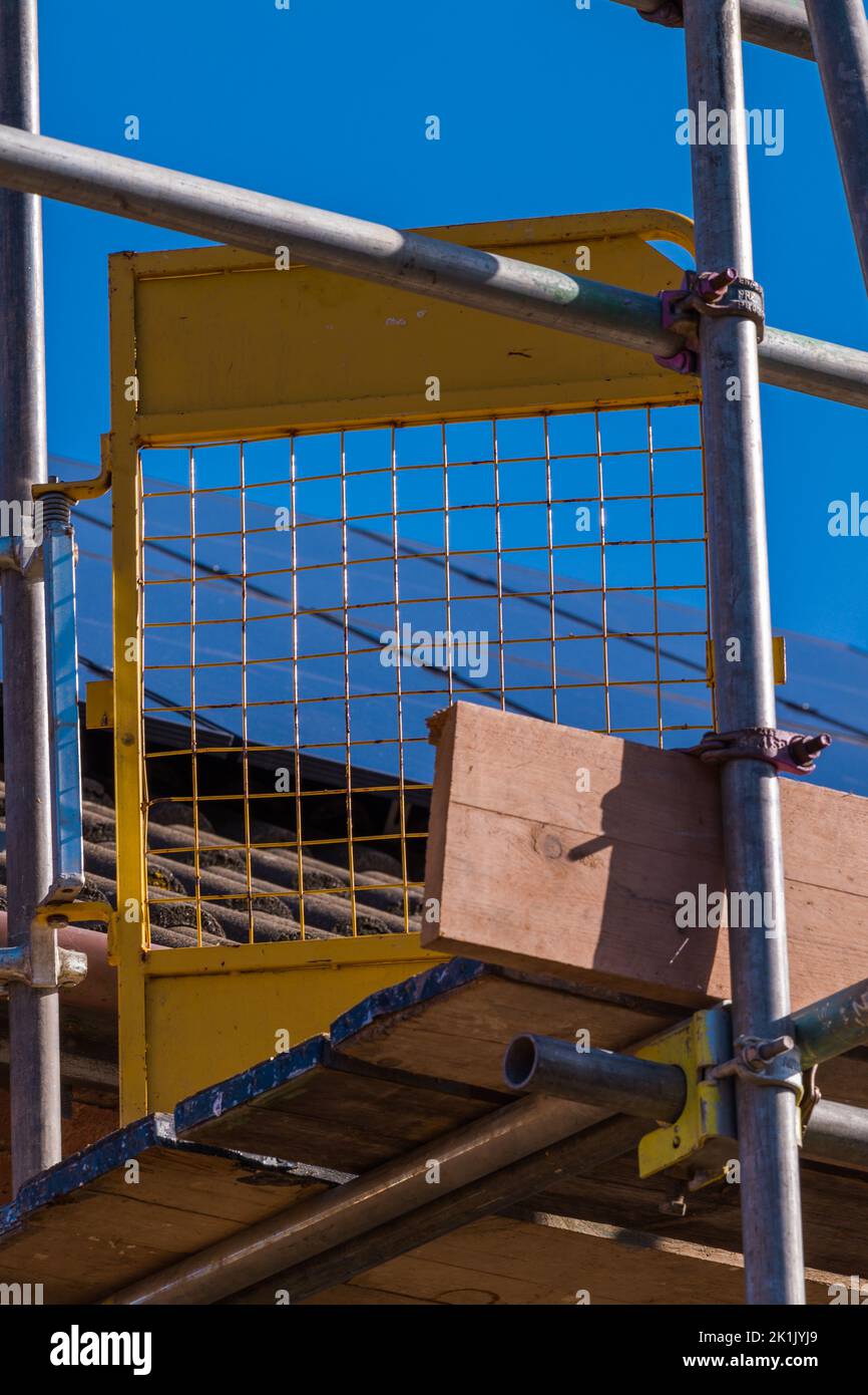 Scaffolding yellow safety gate hi-res stock photography and images - Alamy