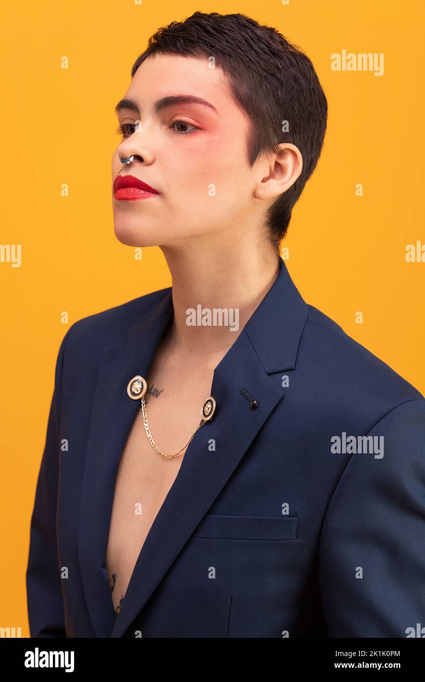 Makeup stand hi-res stock photography and images - Alamy
