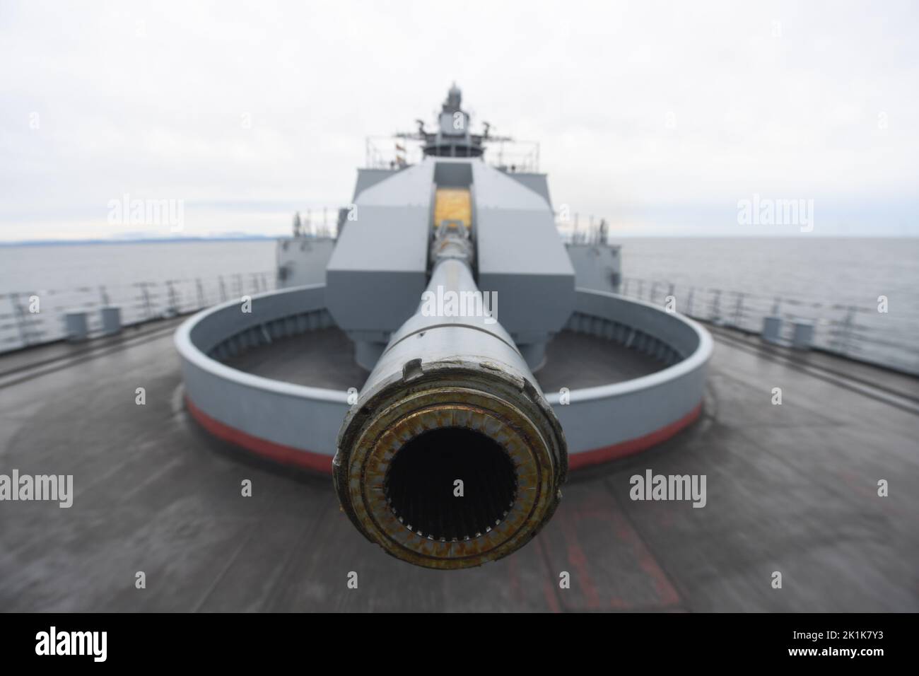 Russia. Primorsky Krai. An artillery cannon by the frigate of the ...