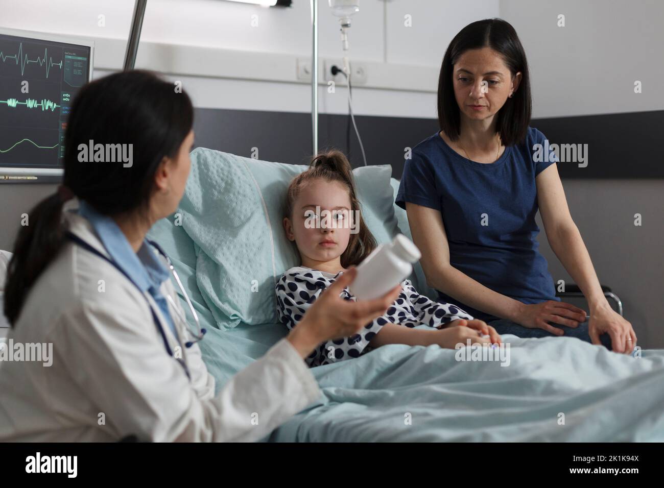 Doctor expert recommending antibiotics for ill kid sickness ...