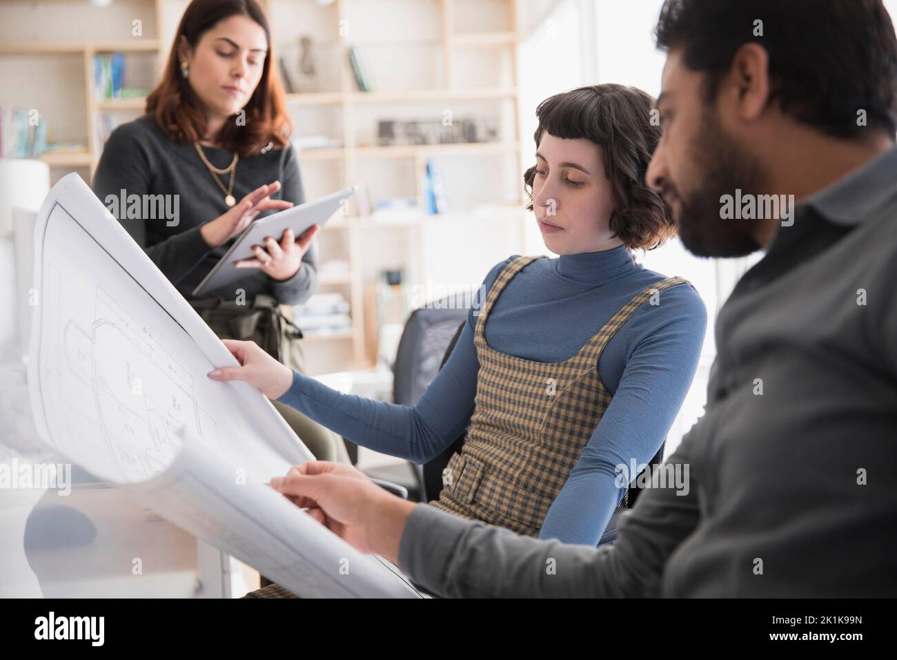 Architects design studio hi-res stock photography and images - Alamy
