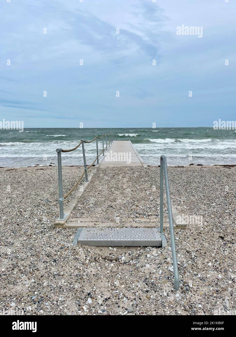 Jetty ladder hi-res stock photography and images - Alamy